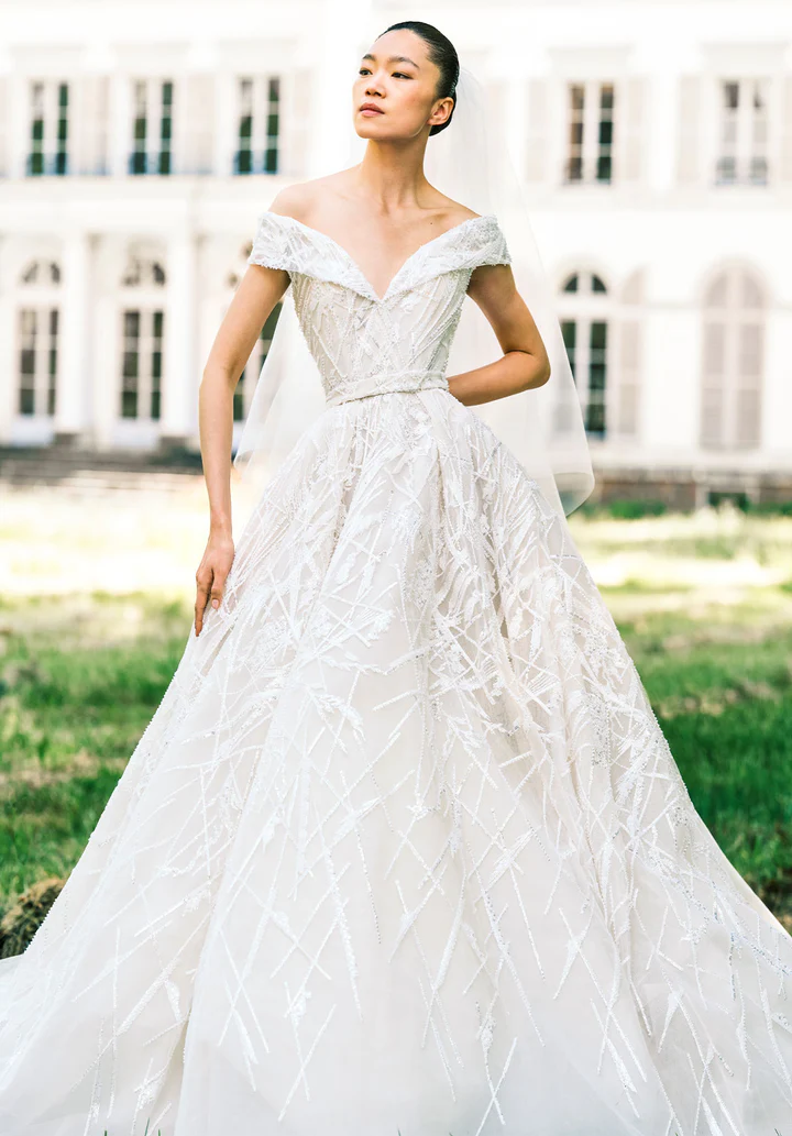 Elie Saab Sposa 2025: La Collezione "Eternal Spring" da Laura Sposa Chic